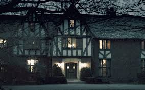 Which Horror Films Features These Iconic Horror Houses? - TriviaCreator